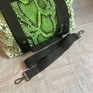 Andi | Bags | Andi New York Green Reptile Large Tote Weekender | Poshmark